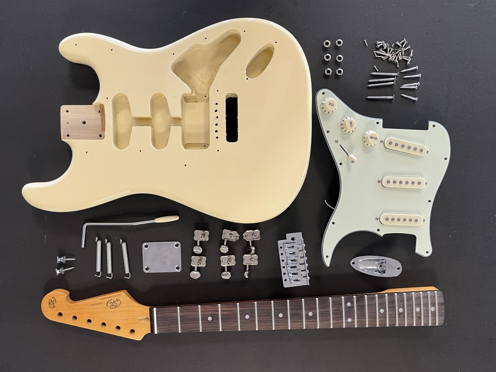 How to disassemble a guitar | NITORLACK