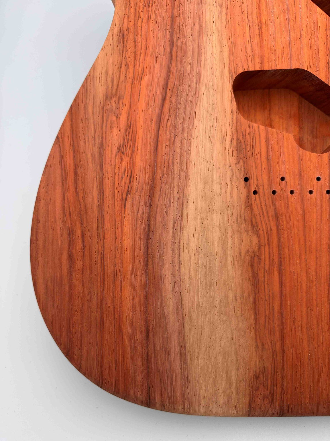 Which wood to choose to build your guitar? | Nitorlack